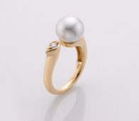 Online Store | Raw Pearls